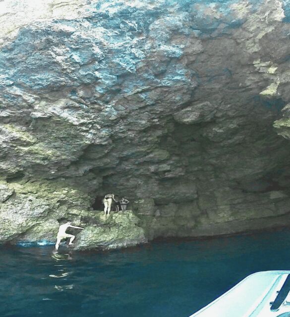 Mgarr/Cirkewwa: Comino, Gozo & Blue Lagoon Private Boat Trip - FAQs