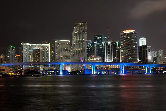 Miami: Adults Only Party Cruise with Two Drinks Included - An In-Depth Look at the Miami Adults-Only Party Cruise