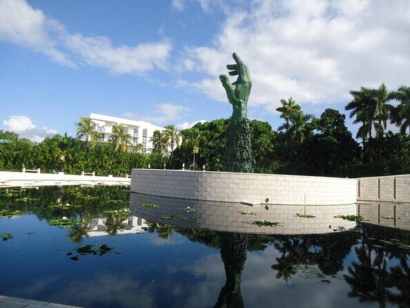 Miami Beach Bike Tour - A Closer Look at the Miami Beach Bike Tour