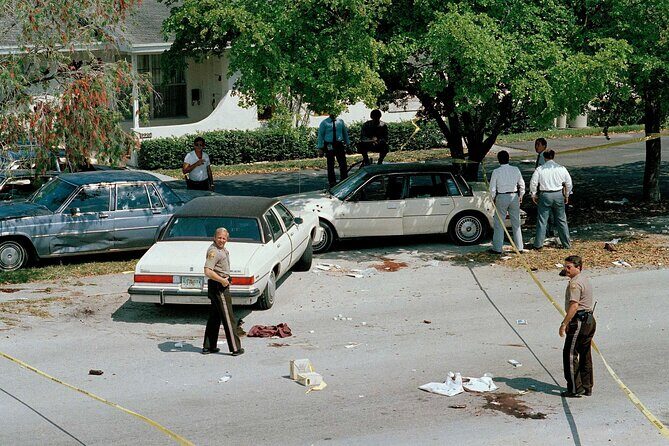 Miami Beach Crime & Scandals Walk Tour with Crime Buff (Private) - Key Points