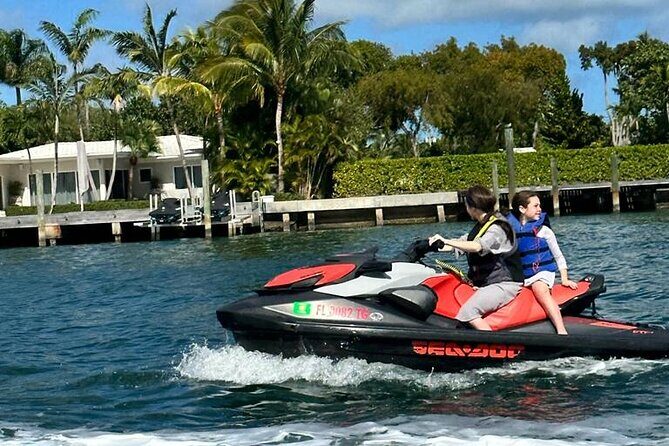 Miami Beach Jetcar - A closer look at what to expect