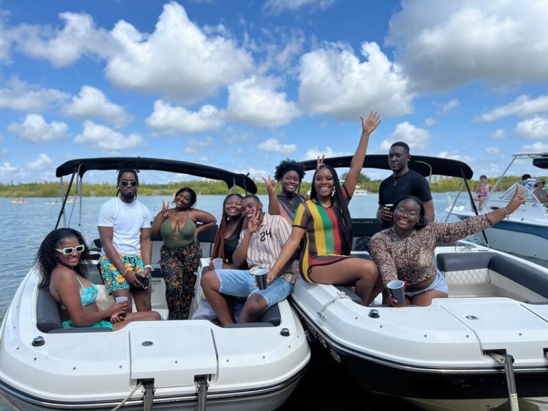Miami Beach: Private Boat Tour with Captain and Champagne - The Practicalities: Booking, Price, and Group Size