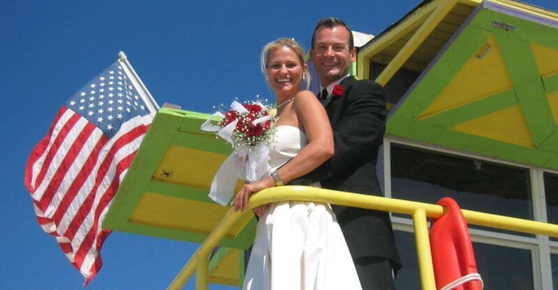 Miami: Beach Wedding or Renewal of Vows - A Closer Look at the Experience