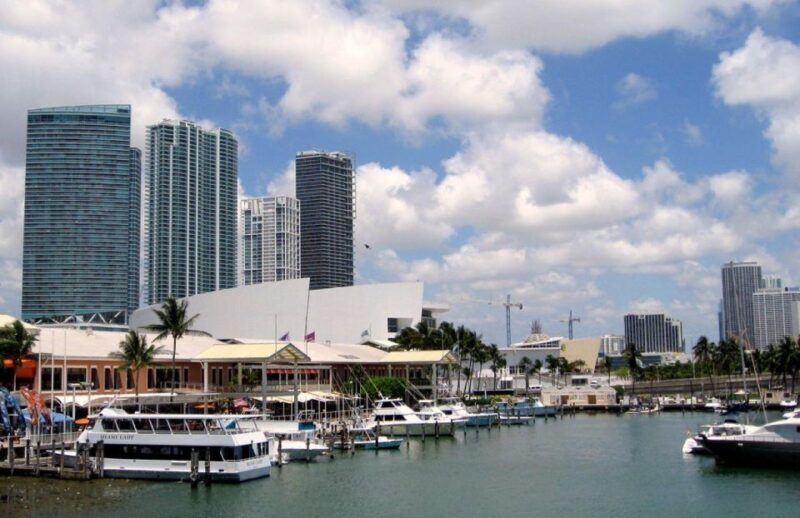 Miami: Biscayne Bay Boat Cruise with Transportation - Key Points