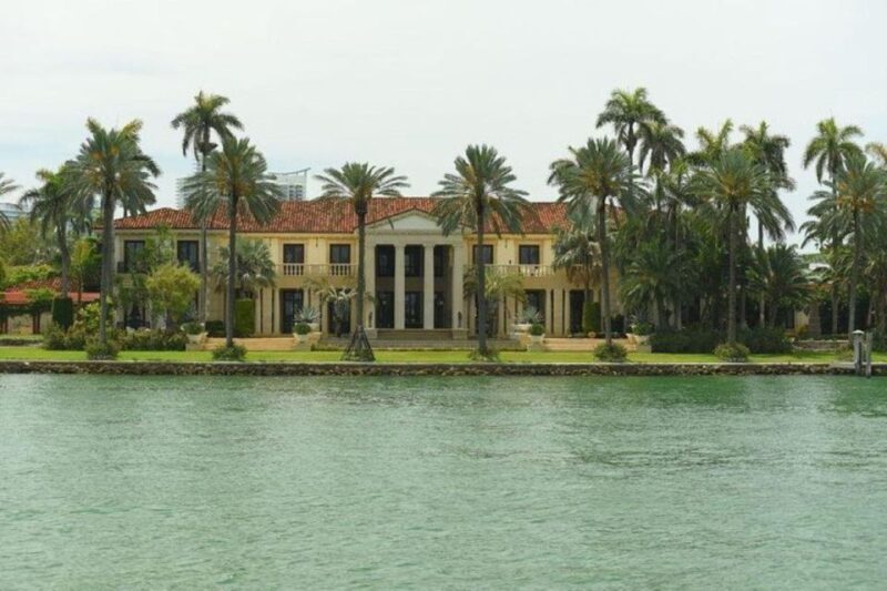 Miami: Biscayne Bay Boat Cruise with Transportation - Practical Tips for Future Travelers