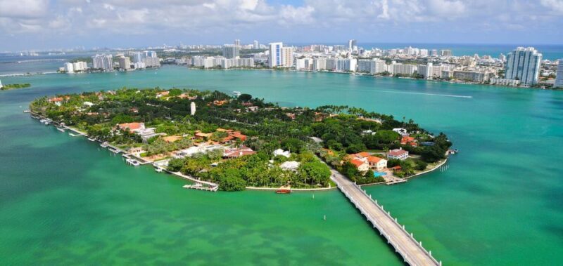 Miami: Biscayne Bay Celebrity Homes Sightseeing Cruise - Authentic Traveler Insights