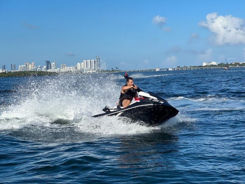 Miami: Biscayne Bay Jet Ski Rental - An In-Depth Look at Miami’s Biscayne Bay Jet Ski Adventure