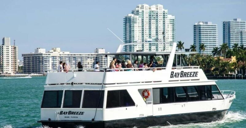 Miami: Biscayne Bay Millionaire's Homes Sightseeing Cruise - The Authentic Miami Experience on the Water
