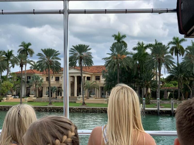 Miami: Biscayne Bay Millionaire's Row Boat Tour - Summary of the Experience