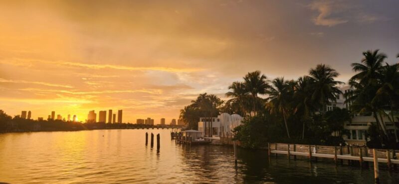 Miami: Biscayne Bay Millionaire's Row Boat Tour - Key Points