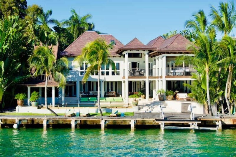 Miami Biscayne Bay Sightseeing Cruise: Millionaires Row - Key Points