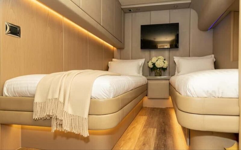 Miami: Biscayne Bay Yacht Cruise with Water Toys - Practical Details and Tips