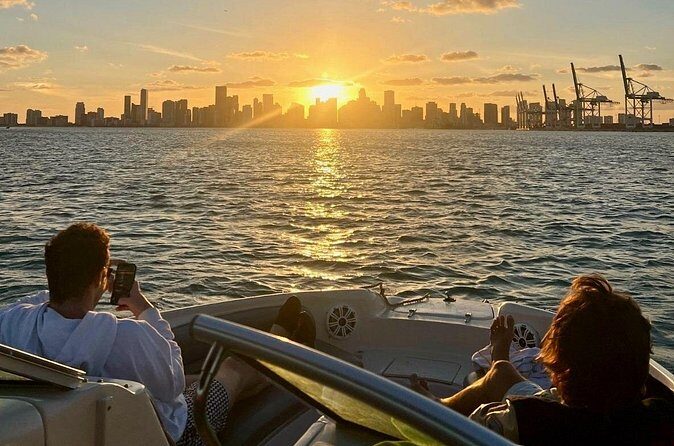 Miami Boat-Private boat Ride Tours with Experienced Captain - Practical Tips for Your Trip