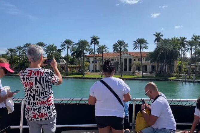 Miami Boat Tour of Celebrity Homes & Miami River Skyline 360 View - Authentic Feedback from Travelers