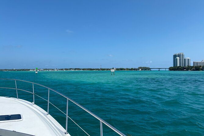 Miami Boat & Yacht for Day or Sunset Tour Cruise with captain - The Experience in Practice