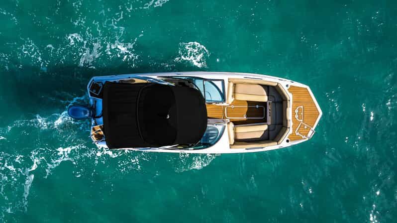 Miami: Celebrity Houses and Star Island Boat Tour - Key Points