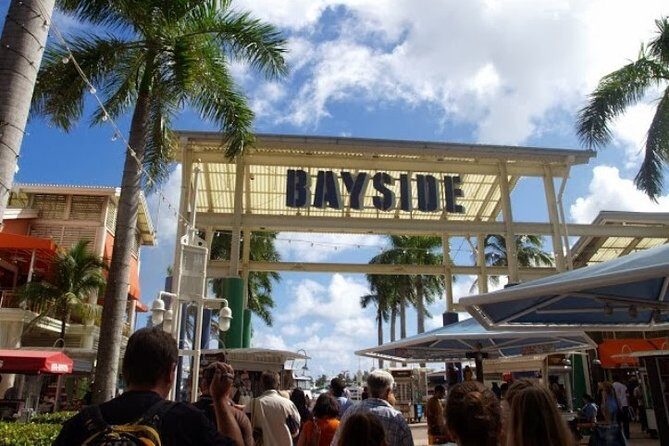 Miami Colors- City Tour with Round Trip Transportation Included - FAQs