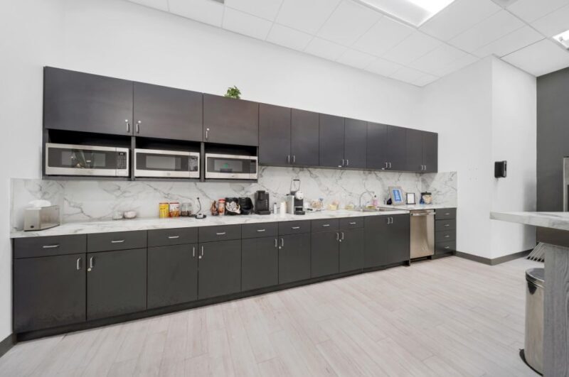 Miami: Cruise Line Lounge Access + Luggage Storage - What To Expect From This Lounge Experience