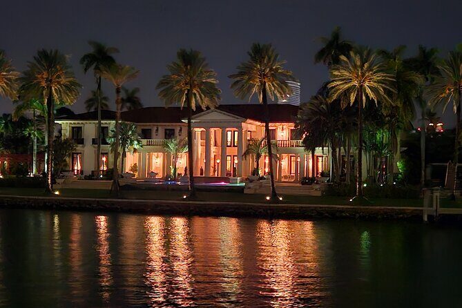 Miami Evening Cruise of Biscayne Bay on Luxury Yacht - An Honest Look at the Experience