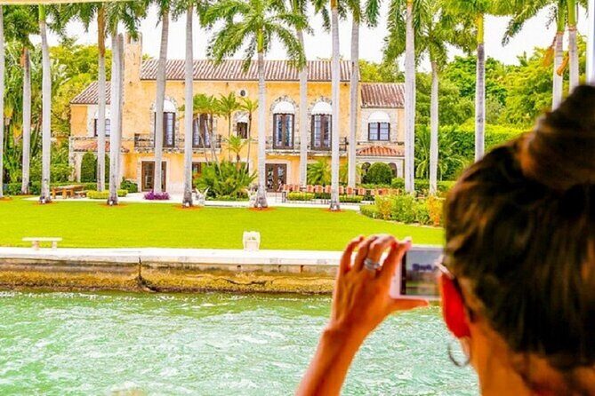Miami Express Private Boat a 1- Hour Luxury Experience - Who Should Consider This Experience?