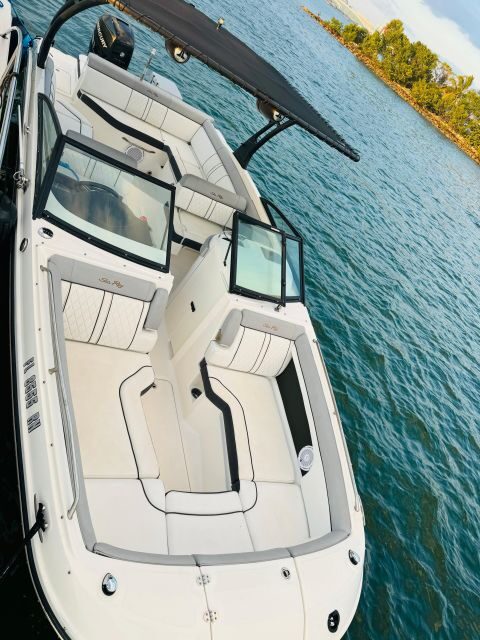 Miami: Guided Boat Tour with Champagne - Miami: Guided Boat Tour with Champagne — A Deep Dive into the Waterway Wonders