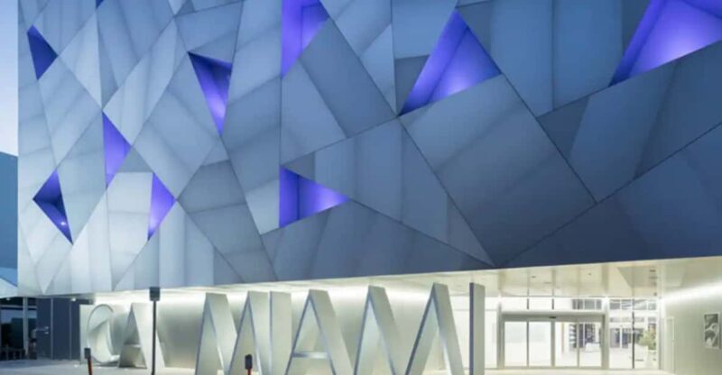 Miami: HIDDEN WORLD OF MIAMI DESIGN DISTRICT - An Authentic Look at the Miami Design District