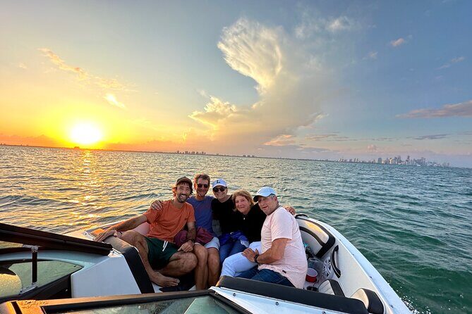 Miami Lights Private Nighttime Boat Tour - The Itinerary: What You’ll See and Do