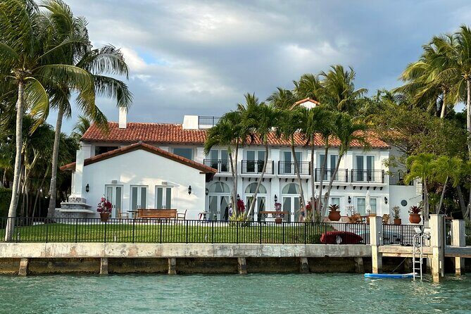 Miami Lights Private Nighttime Boat Tour - Who Is This Tour Best For?