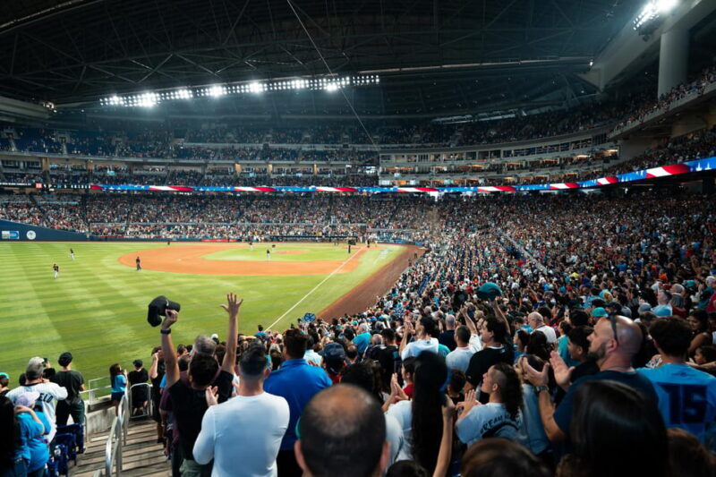 Miami Marlins Baseball Game Ticket at LoanDepot Park - Booking and Practical Details
