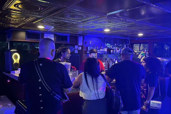 Miami New Years Nightclub Boat Party on Biscayne Bay & Cash Bar - FAQs