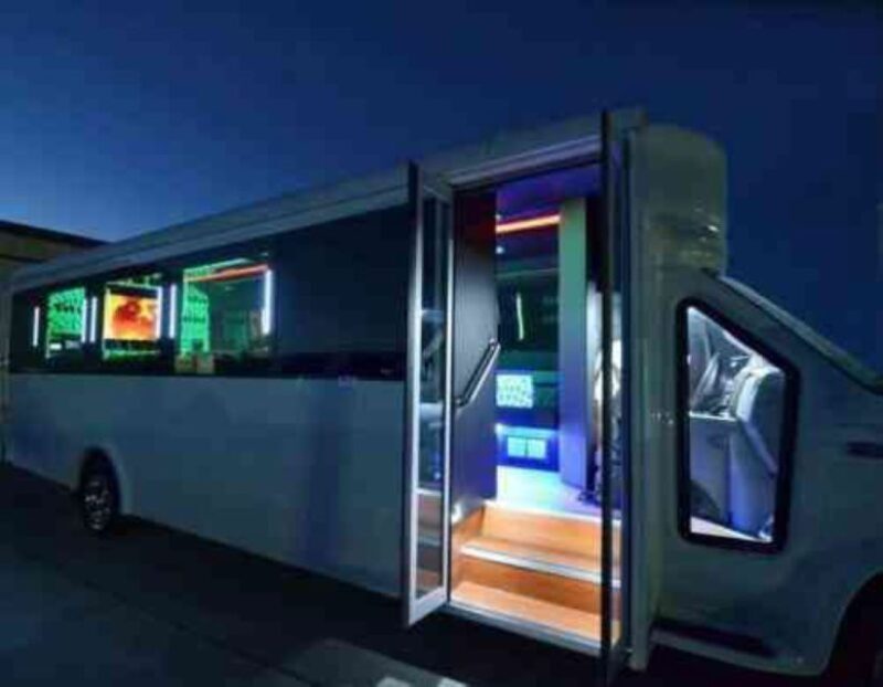 Miami: Party Bus - 5-Hour VIP Nightlife Tour - Authentic Miami Vibes and What to Expect