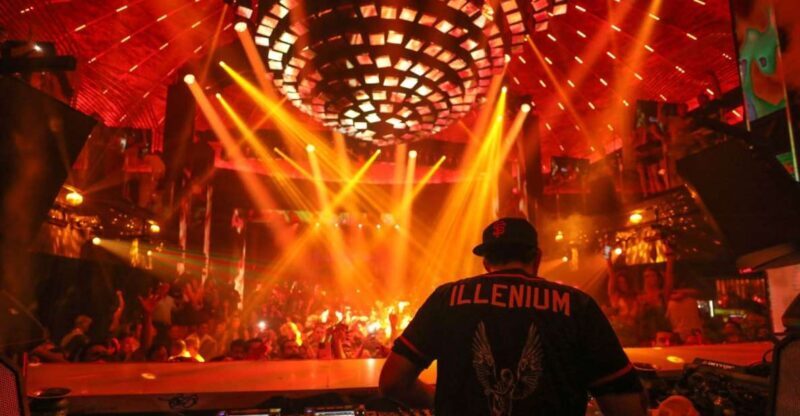 Miami: Party Bus, Club Entry, and Open Bar Night Experience - Who This Experience Is Best For
