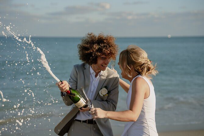 Miami Photographer Private shoot Sunrise & Sunset in Miami Beach - Key Points