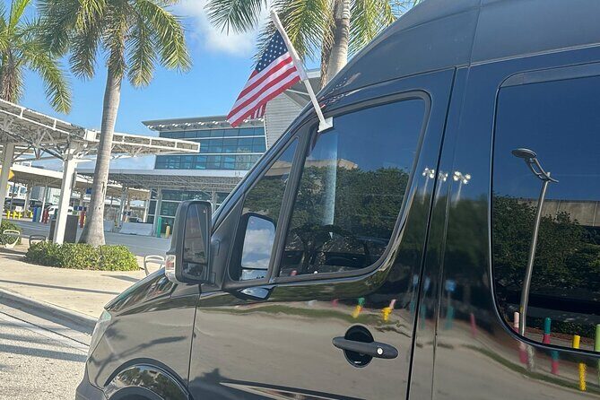 Miami Port Transportation Service Transfer to Miami Int'l Airport - Introduction: Your Smooth Passage in Miami
