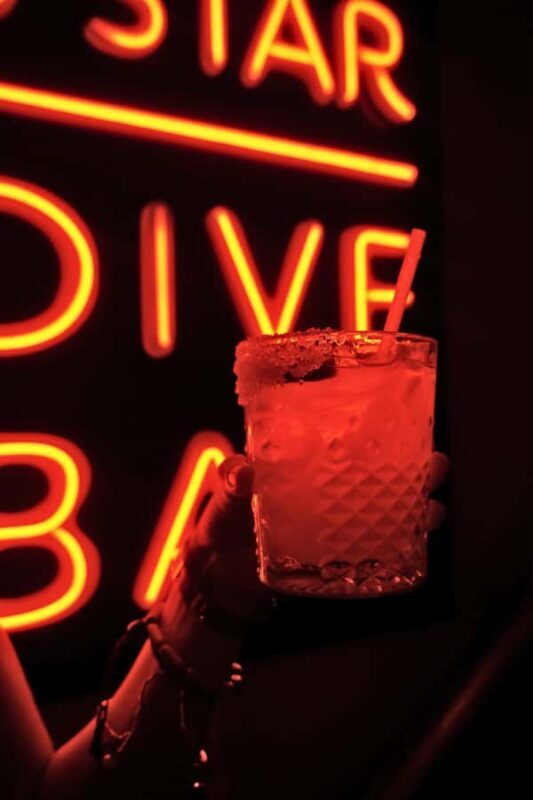 Miami: Premium Cocktail Crawl a Brickell o Coral Gables - Who Will Love This Tour?