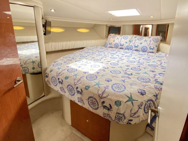 Miami: Private 52ft Luxury Yacht Rental with Captain - The Sum Up