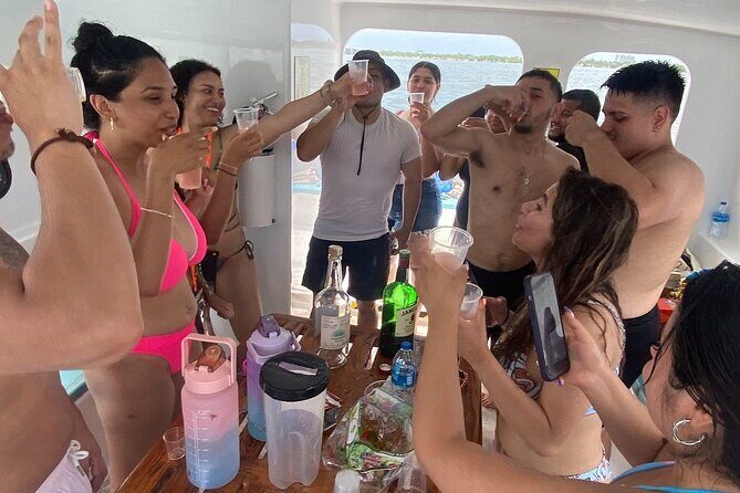 Miami Private Catamaran Boat with Jet Ski, Banana Boat and Drinks - Frequently Asked Questions