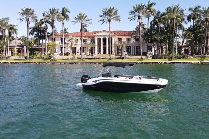 Miami: Private Golden Hour Cruise - Who Should Book This Experience?