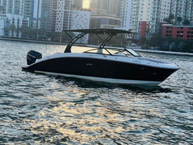 Miami: Private Guided Boat Tour with Champagne - Authentic Guest Perspectives