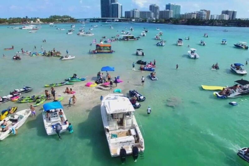 Miami: Private Guided Boat Tour with Champagne - FAQ