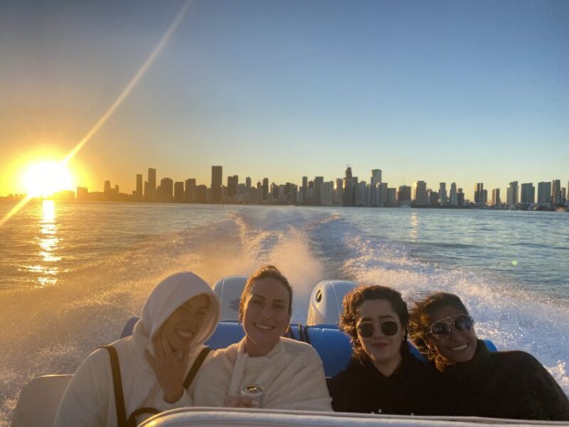 Miami: Private Sunset Boat Tour with Bottle of Champagne - What to Expect on Your Miami Sunset Boat Tour