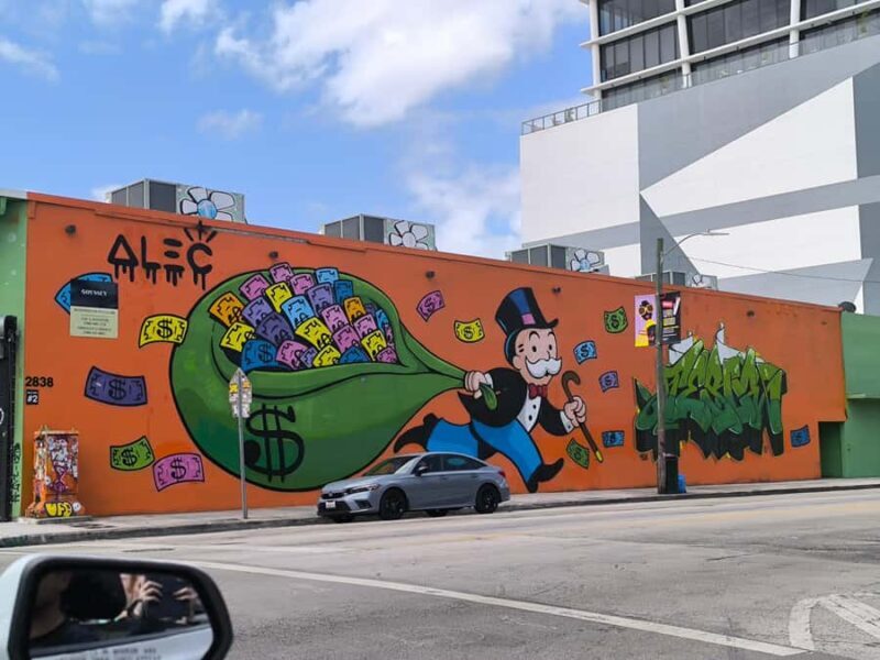 Miami: Private Tour in a Convertible Mustang (French) - Frequently Asked Questions