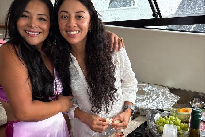 Miami Private Yacht Cruise  Discover Iconic Water Views - A Detailed Look at the Miami Private Yacht Cruise