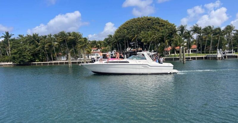 Miami: Private Yacht Rental Tour with Champagne and Snorkel - Why This Tour Might Be a Perfect Fit