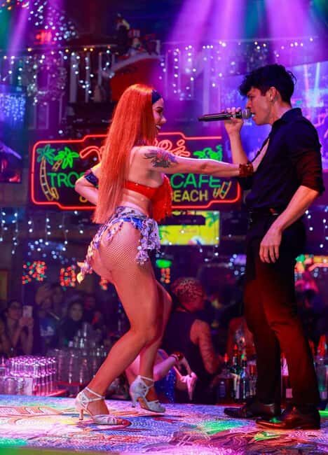 Miami Pub Crawl + Clubbing Experience - The Cons: What to Keep in Mind