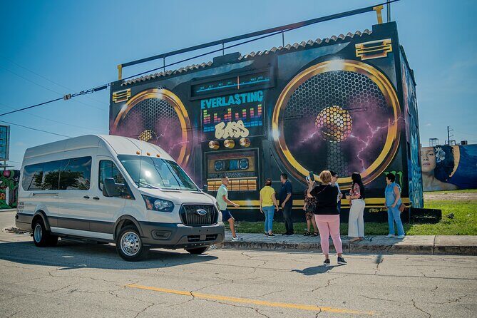 Miami Sightseeing and walking tour: Top Sights & Hidden Gems - The Experience in Practice