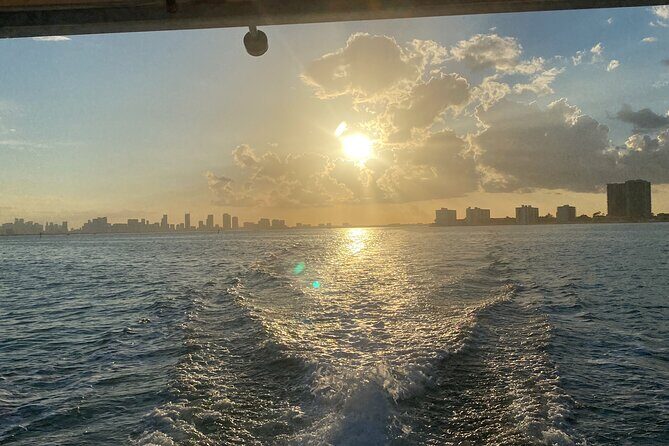 Miami Sightseeing Cruise on a Luxury Yacht - Pricing and Value Consideration