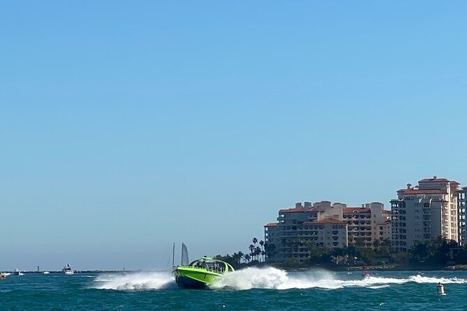 Miami Skyline 75 Minute Luxury Cruise of Millionaire's Homes - FAQ