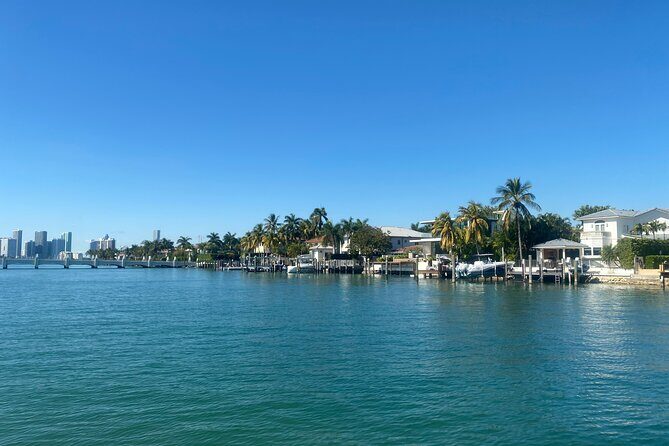 Miami Skyline Cruise of Millionaire Homes with Hotel Pick-up - FAQ