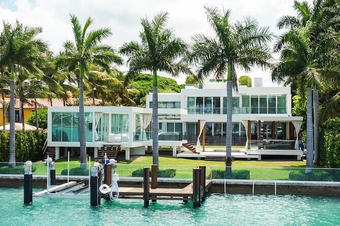 Miami Skyline Cruise to Millionaire's Homes from South Beach - An Honest Look at the Tour Experience